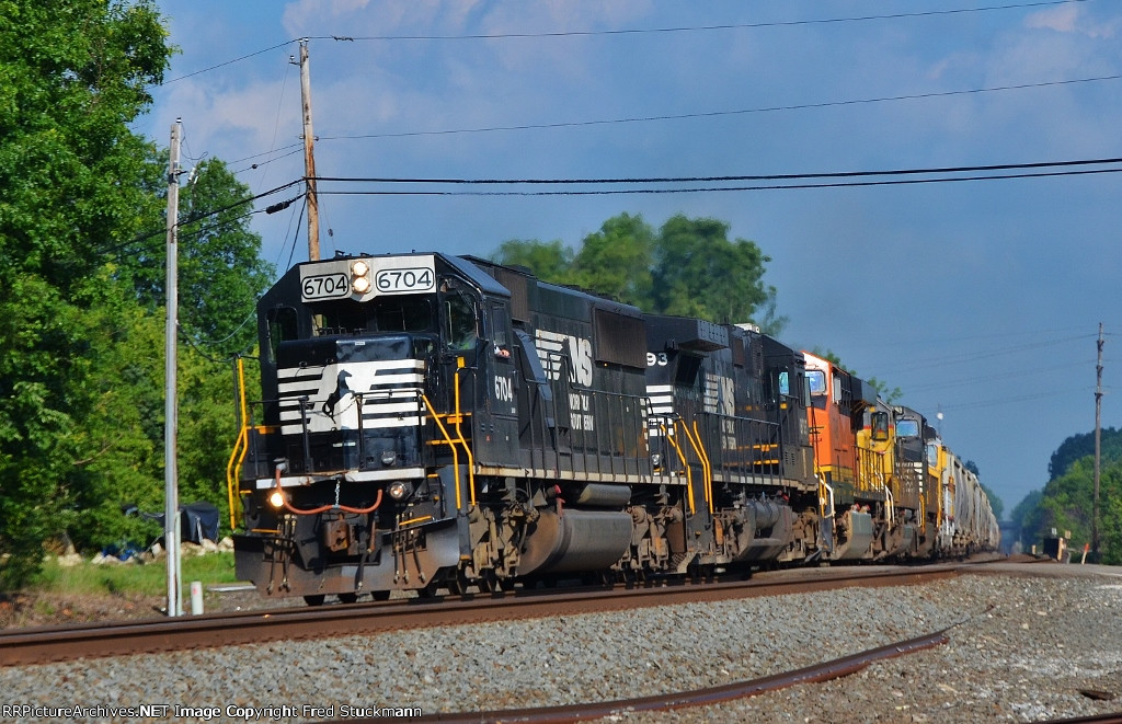 NS 6704